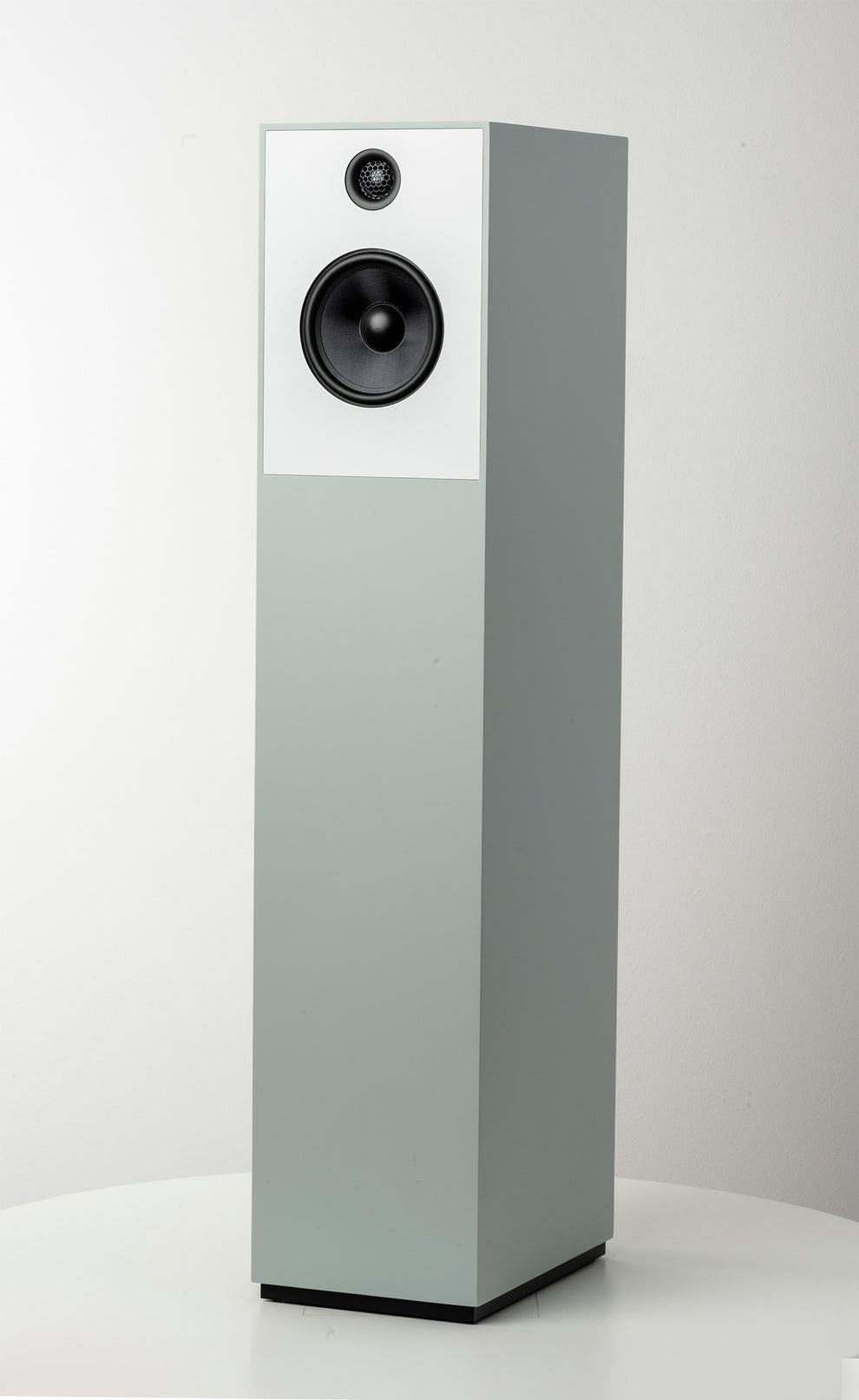 Guru 28 – Guru Loudspeakers